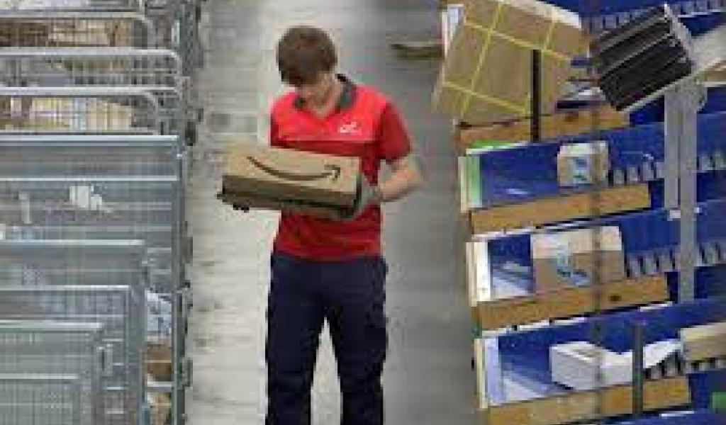 Besoin d’envoyer un colis ? Votre facteur est disponible ! | Télésambre